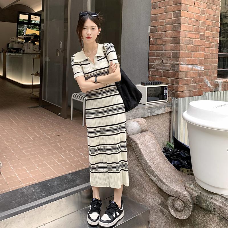 발리 여름 카라 배색 단가라 스트라이프 슬림 세미 H라인 반팔 데일리 여름 바캉스 휴양지 롱 니트 원피스